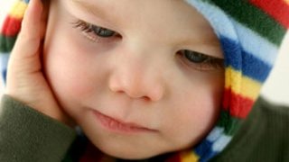 Oordruppels helpen het best bij loopoor | Gezondheidsnet