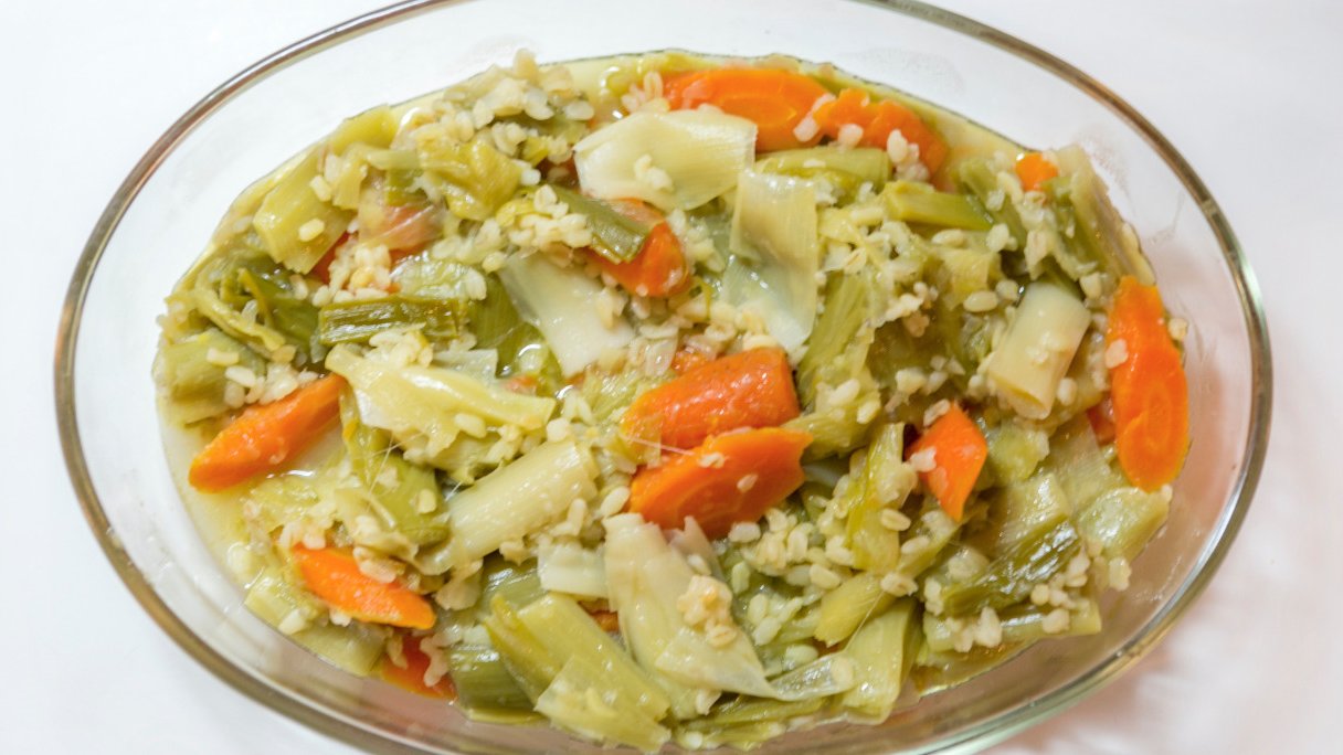 Güveç (Turkse stoofpot met vlees) | Gezondheidsnet