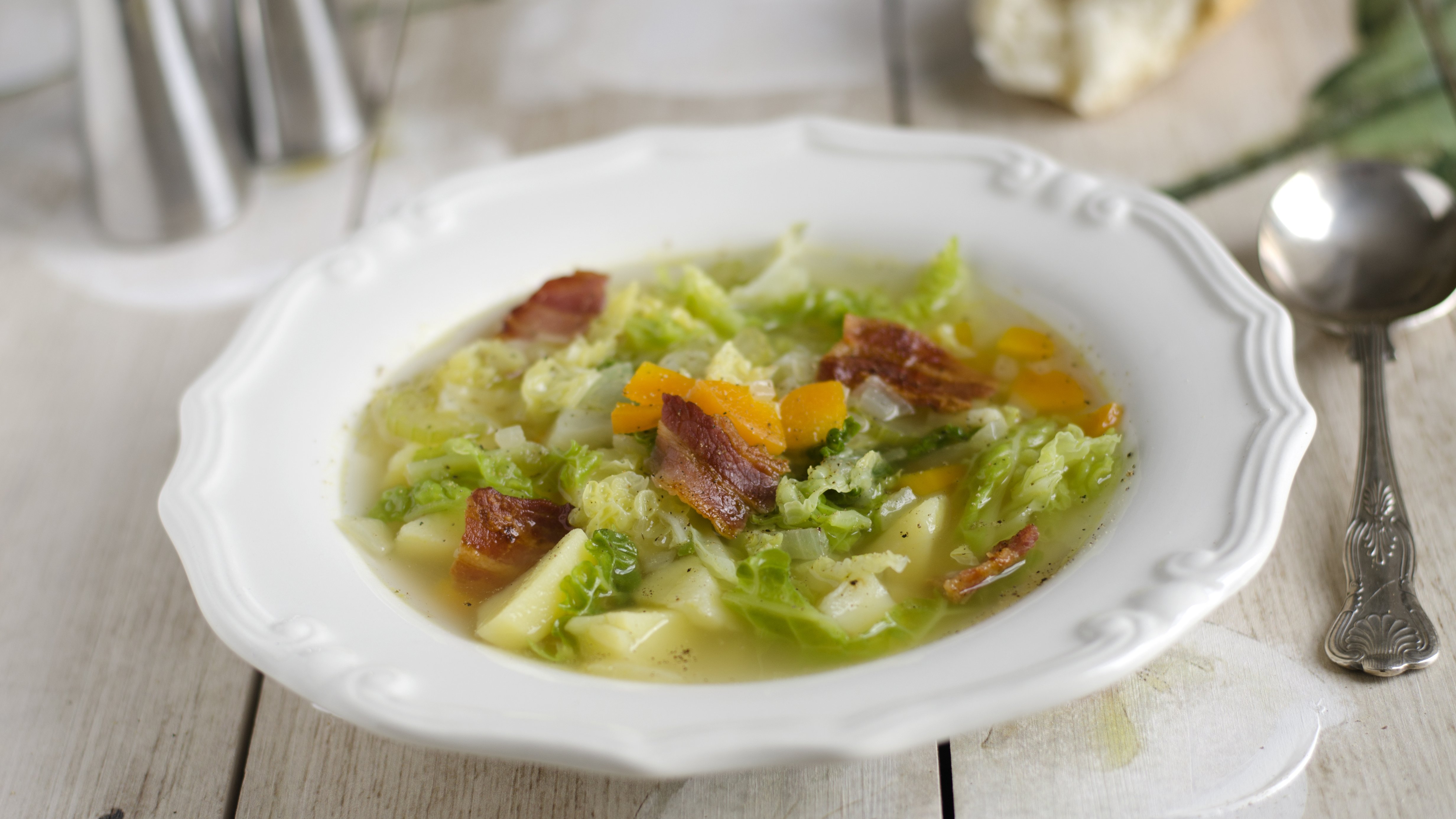 Groene kool met mosterd en room | Gezondheidsnet