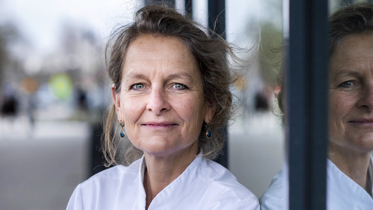 ‘Wacht niet, als je iets verdachts voelt in je borst’ | Gezondheidsnet