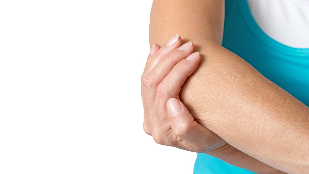 Wat kun je doen tegen een terugkerende tennisarm? | Gezondheidsnet