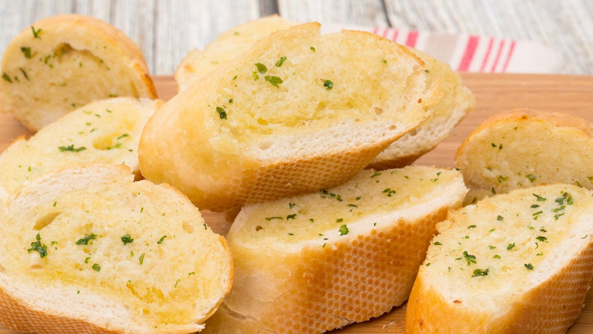 Knoflookstokbrood | Gezondheidsnet